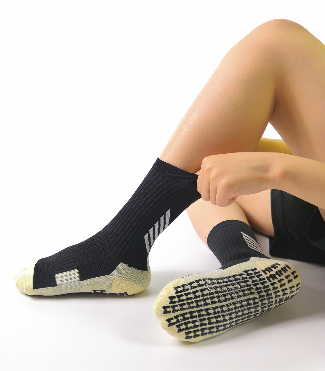 3 Pack Childrens Football Grip Socks丨Fourmint– FOURMINT